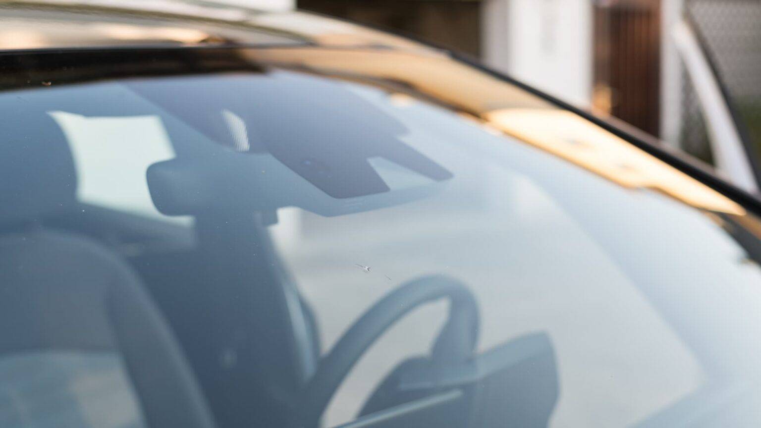 Windscreen Cracks: Is My Car Road Legal If It Has One?